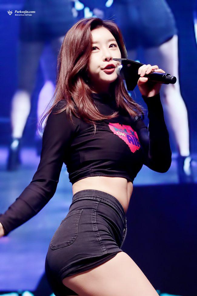 TOP 10 Sexiest Outfit of Girls Day Sojin - Koreaboo