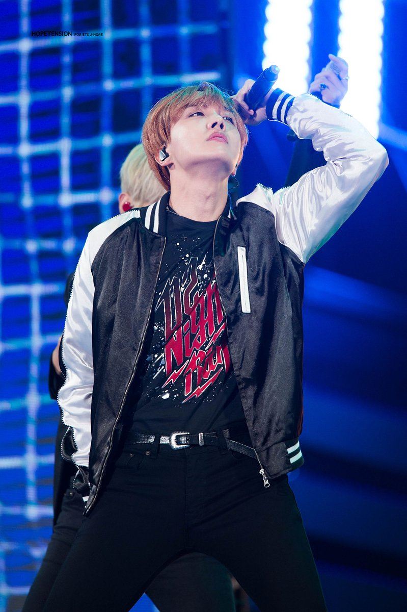 Literally Just 45 High Definition Photos Of J-Hope’s Knife Like Jawline ...