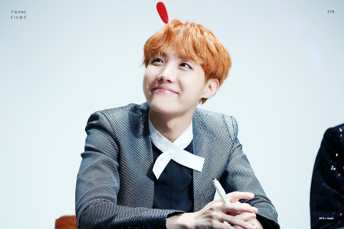 Literally Just 45 High Definition Photos Of J-Hope’s Knife Like Jawline ...