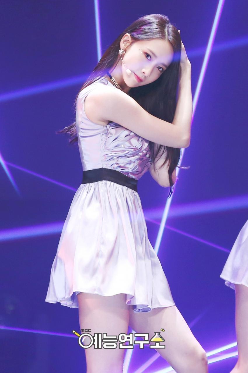 18+ Beautiful Photos That Prove Yoona Has Absolutely Perfect Skin ...