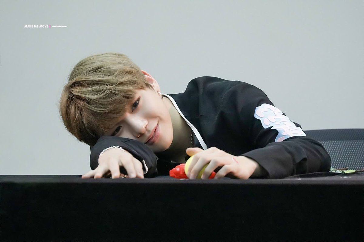 10+ Photos Prove Wanna One Daniel Is A Werewolf - Koreaboo